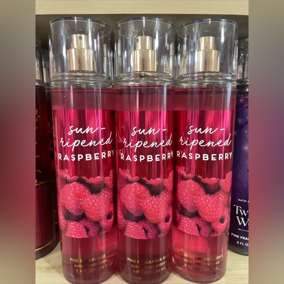 Bath & Body Works | Bath | Sun Ripened Raspberry | Poshmark